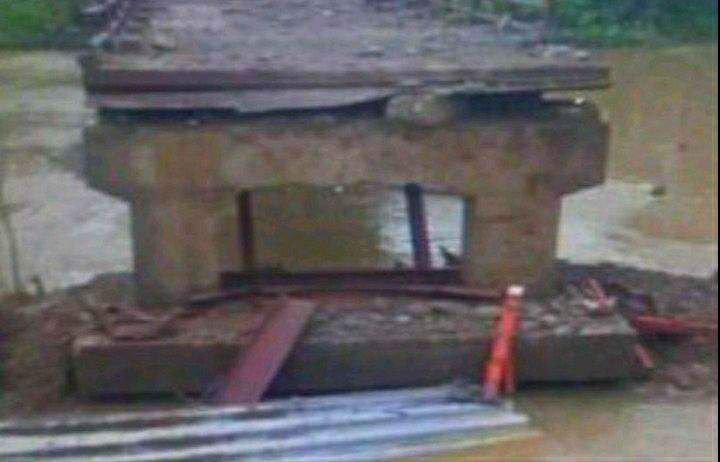 ဖြူးမြို့နယ်ရှိ အရှည် ၁၆၀ ပေရှိ ကွန်းချောင်းတံတား မိုင်းခွဲဖျက်ဆီးခံရ Popular